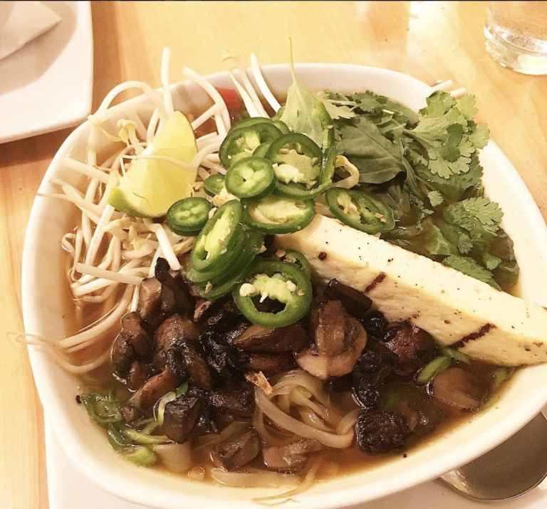 Pho: How To Make Traditional Vietnamese Pho – DesiDakaar